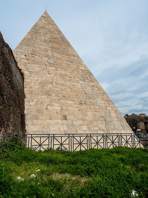 Pyramid of Cestius, Italy | Obelisk Art History