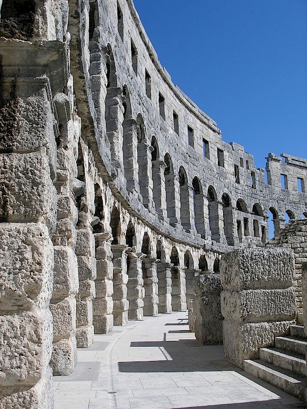 Pula Arena, Croatia | Obelisk Art History