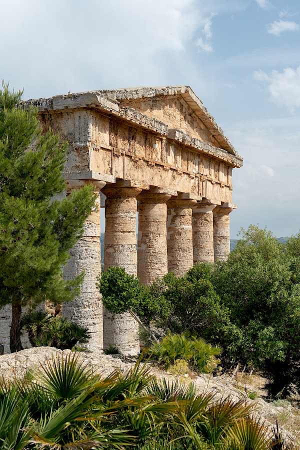 Temple of Segesta, Italy | Obelisk Art History